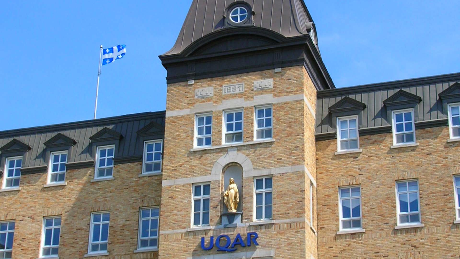 College and University Track & Field Teams | Université du Québec à ...